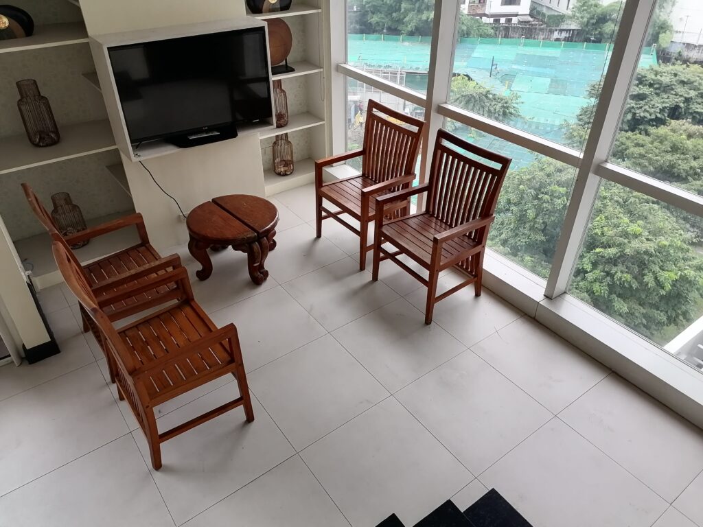 8th W Tower Residences - StayHere