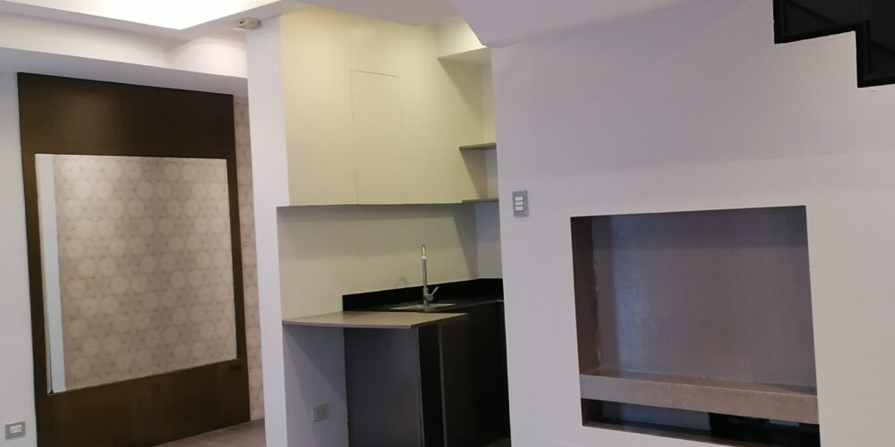 1402 W Tower Residences - StayHere