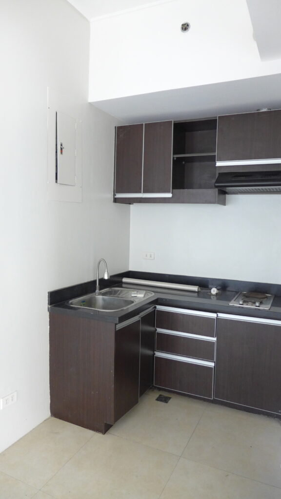 14th W Tower Residences - StayHere